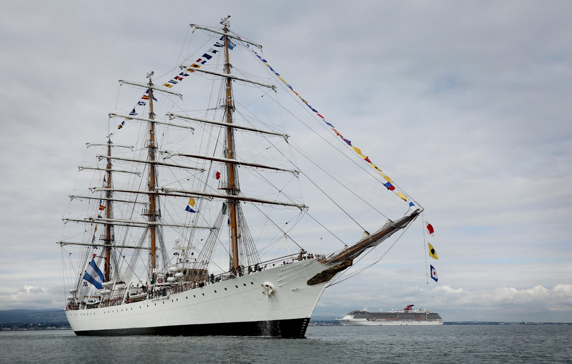 Awesome Argentinian Tall Ship arrives in Dublin Port - Dublin Port